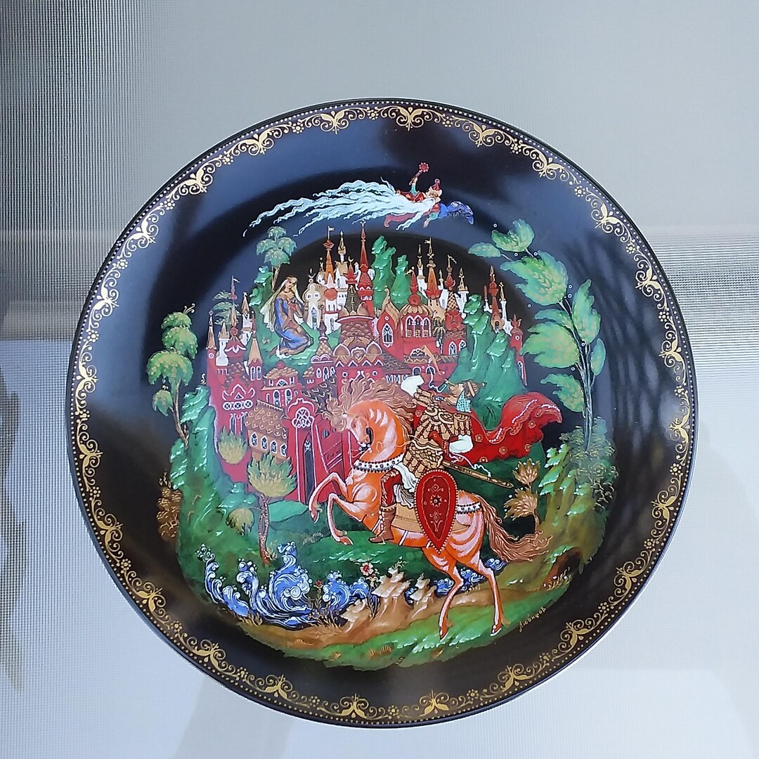 Palekh USSR Russian Fairy Tale Art Porcelain Plate Ruslan and Ludmila ...