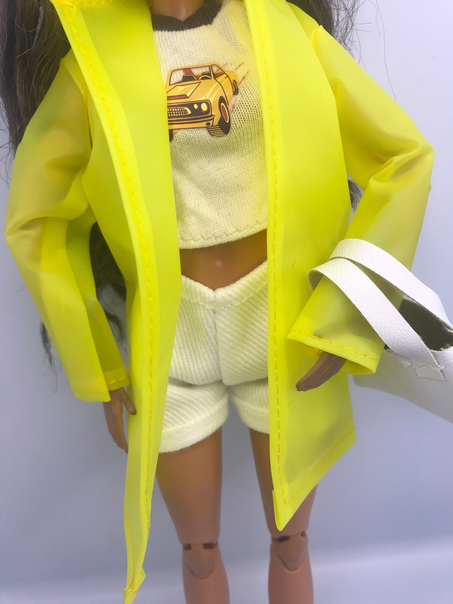 5pc Set. Dolls Raincoat Dolls T-shirt Dolls Jean Shorts Dolls Handbag ...