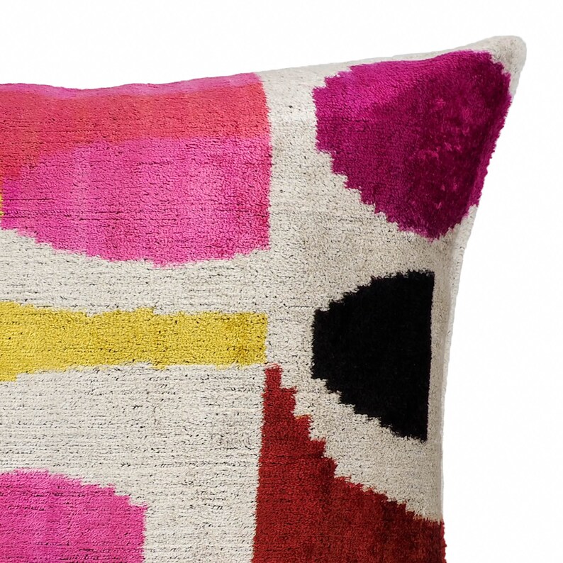 Rio Rio Silk Velvet Ikat Throw Pillow, 20 X 20 - Etsy