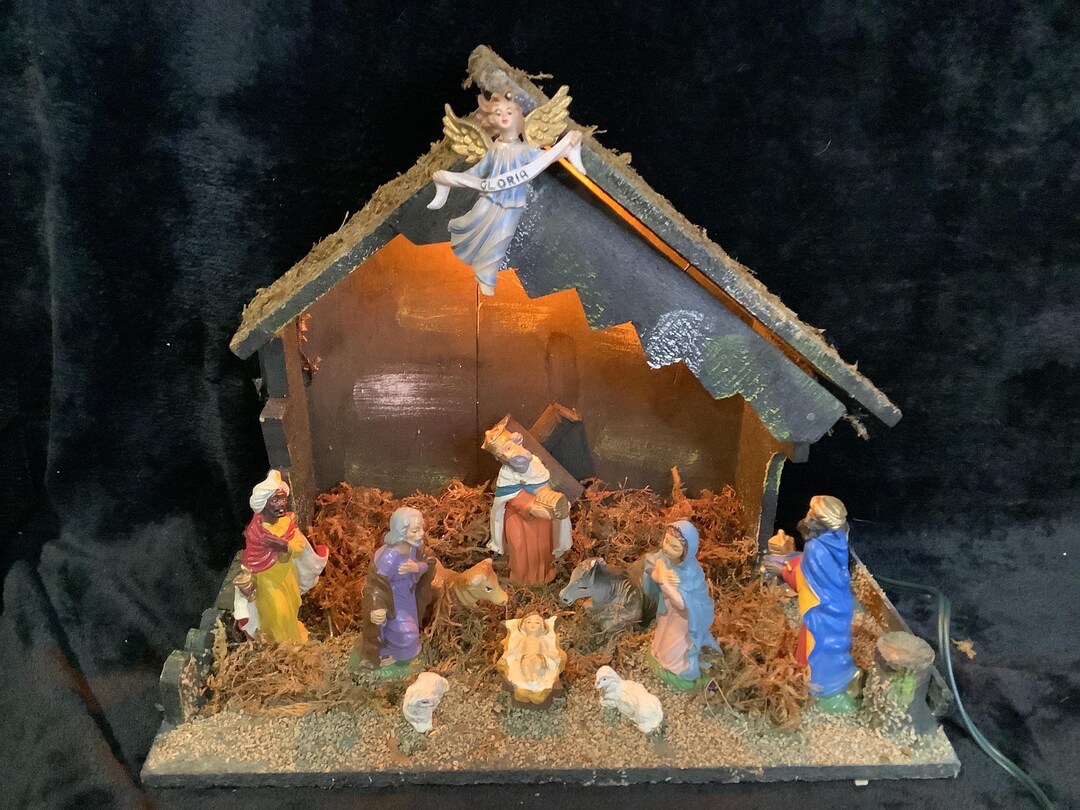 Vintage Complete Nativity Manger Creche Religious Decor Christmas Decor ...