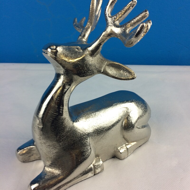 Metal Reindeer Figurines - Etsy