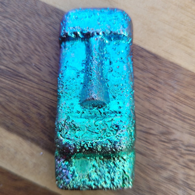 Rainbow Bismuth Moi Sculpture Made by the Bismuth Smith - Etsy