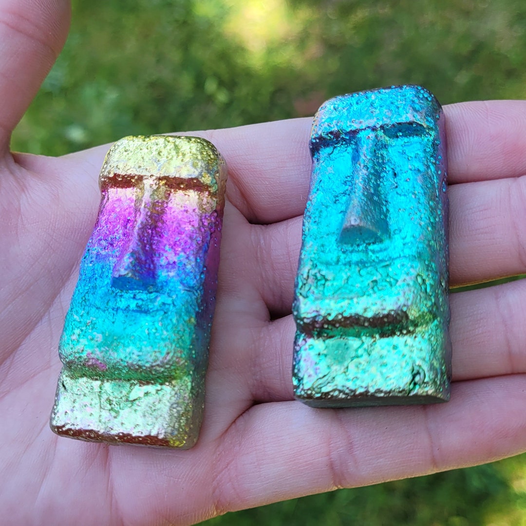 Rainbow Bismuth Moi Sculpture, Made by the Bismuth Smith - Etsy