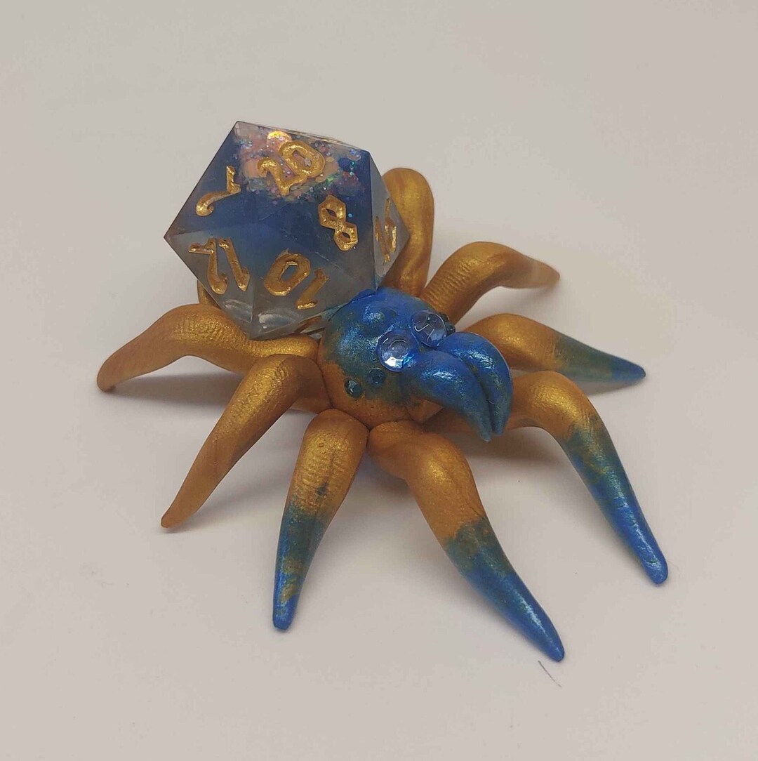 EL Spidor: Fixed D20 Spider Dice Guardian - Etsy