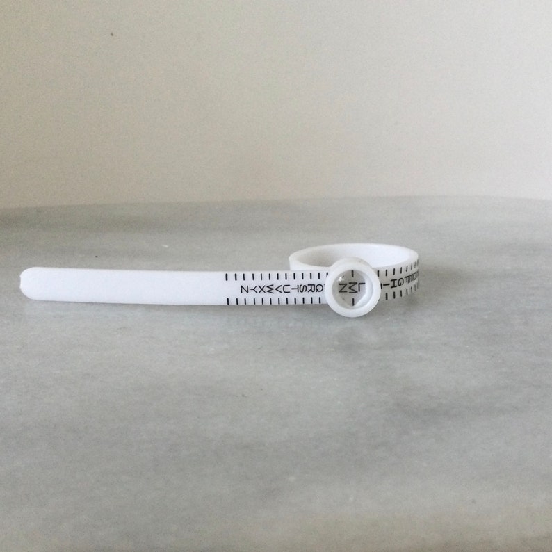 UK/AU Ring Sizer: Adjustable Finger Measurement Tool. Australian - Etsy ...