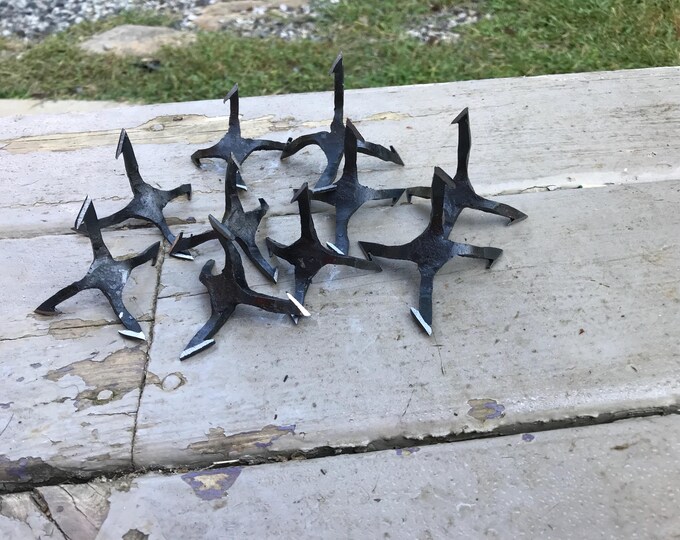 Set of 9 Japanese Makibishi 撒菱 / Tetsubishi 鉄菱 Caltrops & Custom Glass ...