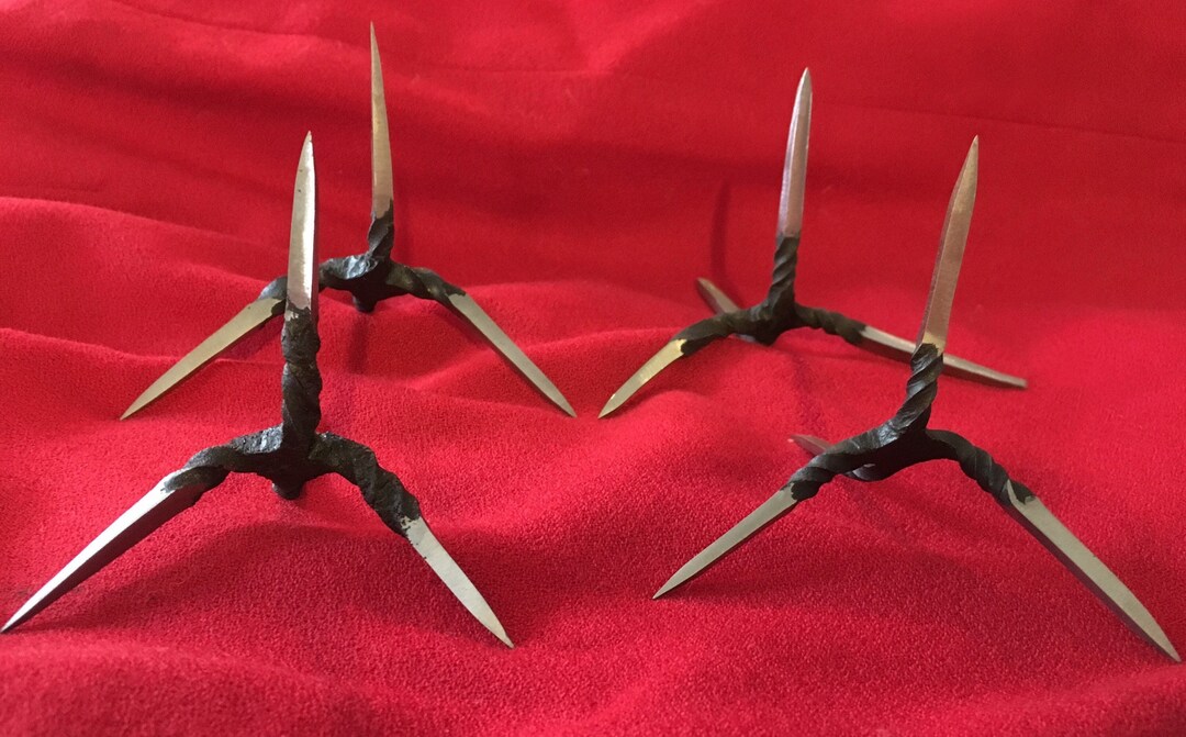 4 Pack of Roman-inspired Caltrops Forged From a SINGLE Piece - Etsy ...