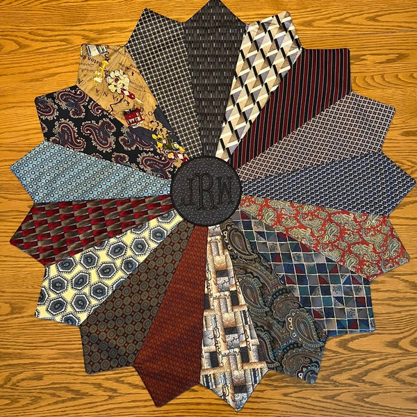 Necktie Table Topper Pattern - Etsy