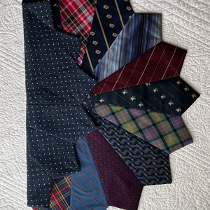 Necktie Table Topper - Etsy