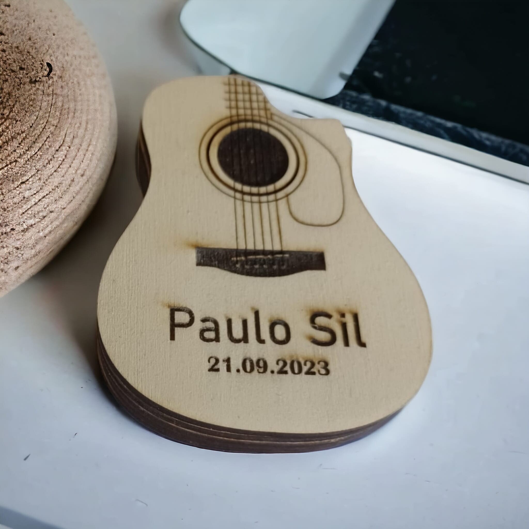 OFFER INSIDE** Digital Guitar Shaped Pick Holder - DIY Woodworking ...