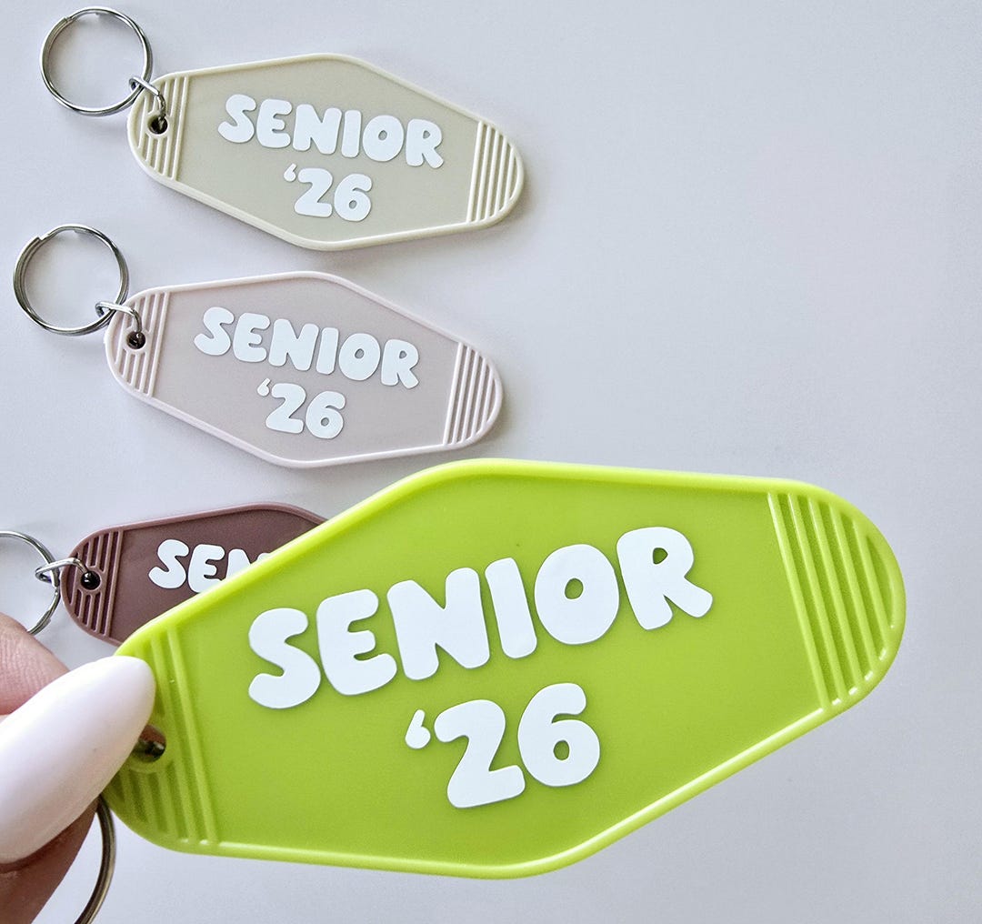 Personalized Senior '26 Keychain, Vintage Motel Style Keychain , Class ...