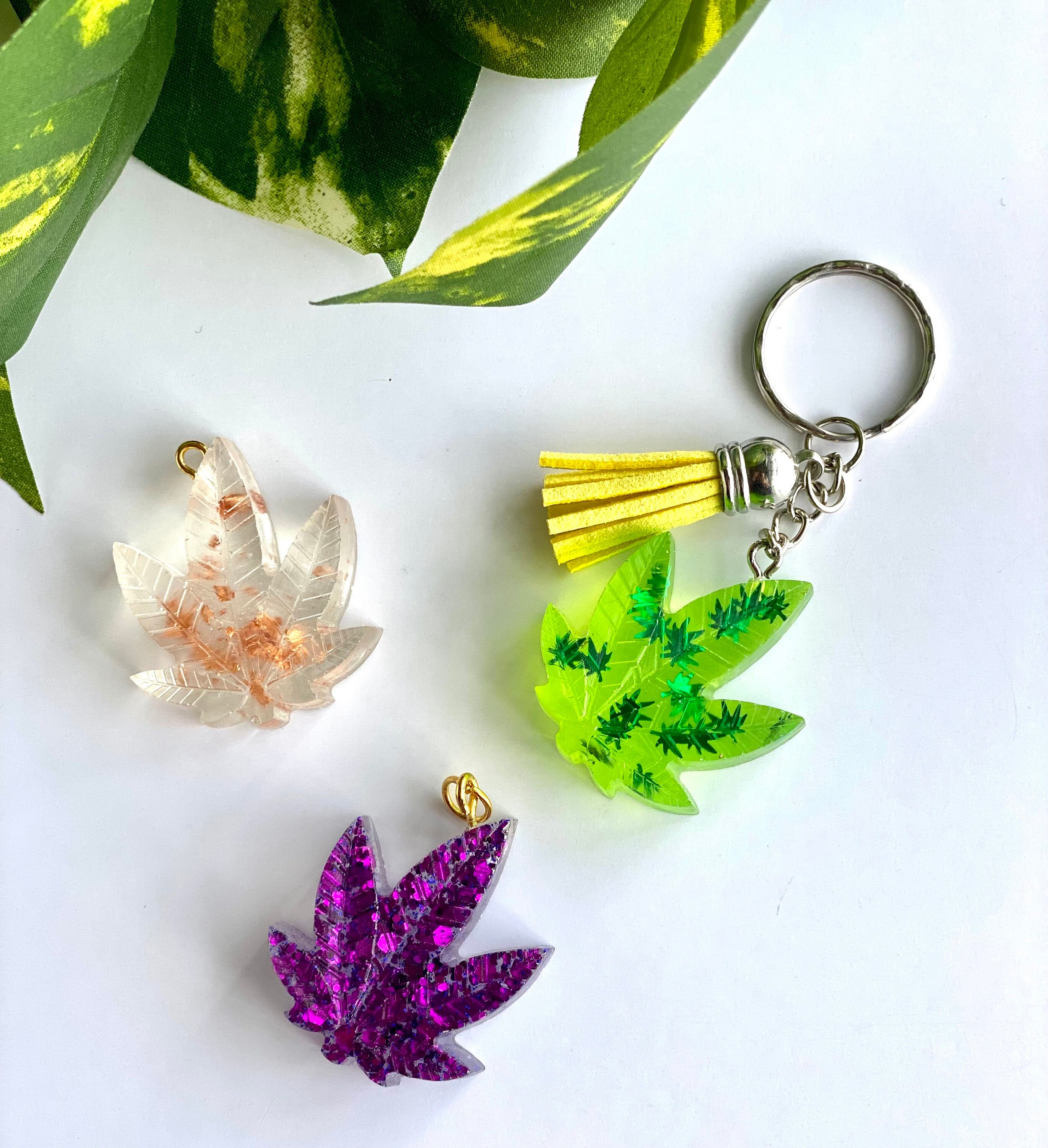 Cannabis Leaf Keychain, Pot Leaf Keychain, Custom Keychain, Marijuana ...