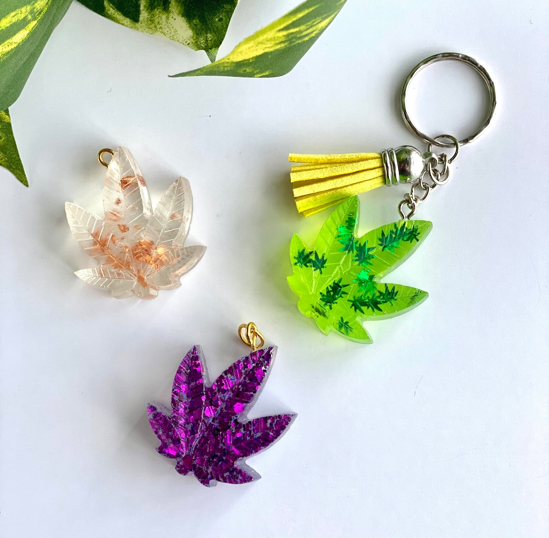 Cannabis Leaf Keychain, Pot Leaf Keychain, Custom Keychain, Marijuana ...