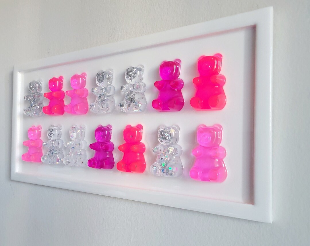Extra Large Pink Resin Gummy Bears, Holographic 3D Gummy Bear, Pop Art ...