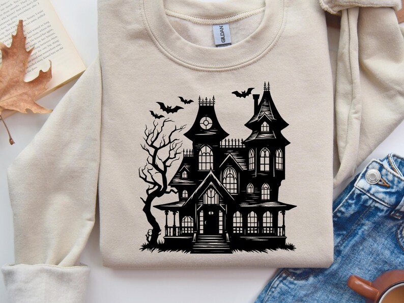 Haunted House SVG: Spooky Halloween Mansion Clipart (digital Download ...