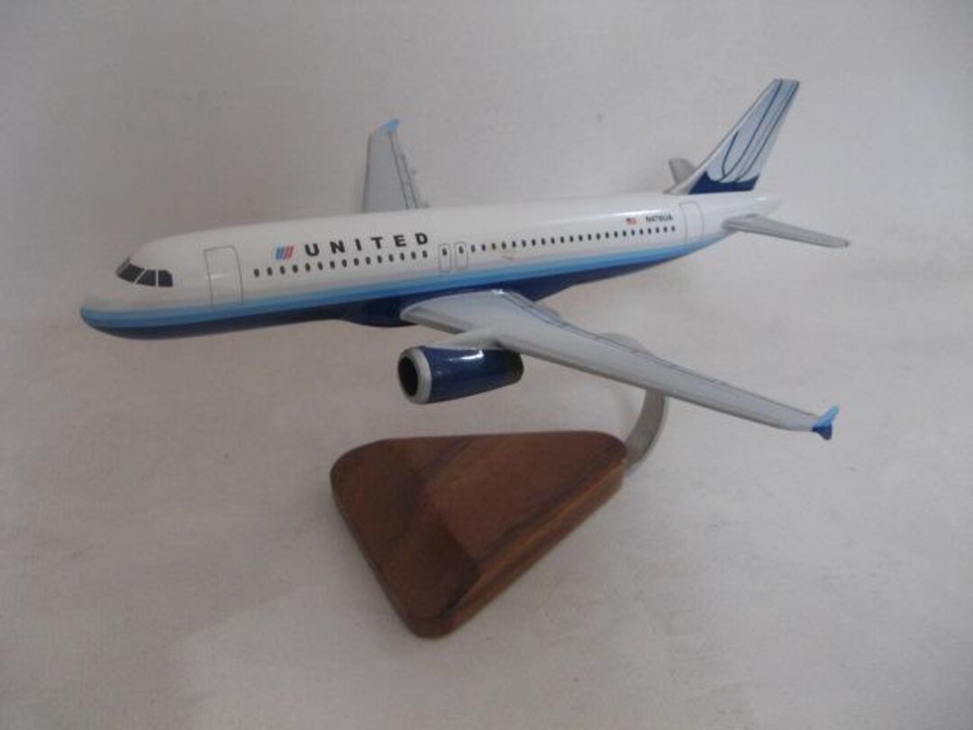 Airbus A320 United Airlines Airplane Desktop Model - Etsy
