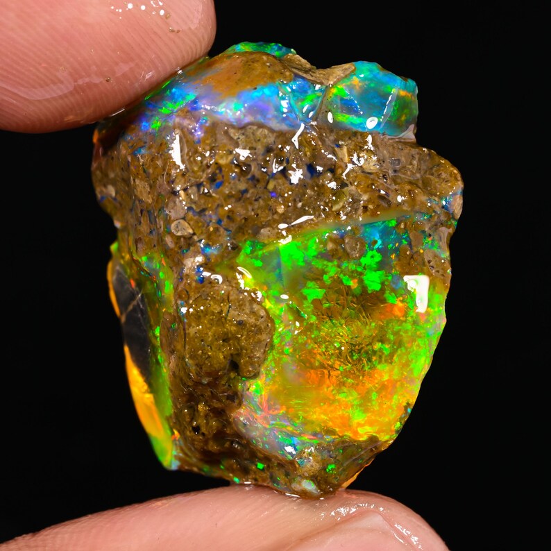 Rough Ethiopian Welo Opal Gemstone - Multi-color Fire Oil Opal (52.00 ...