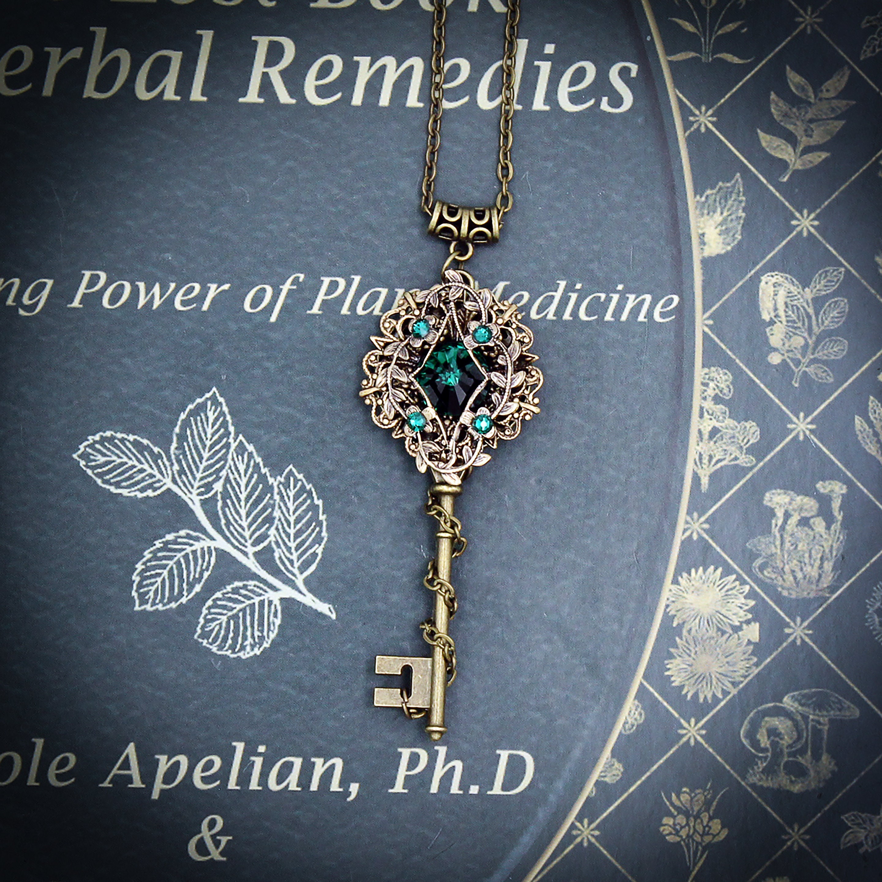 Emerald Swarovski Crystal Key Necklace: Floral Elven Fantasy Jewelry - Etsy