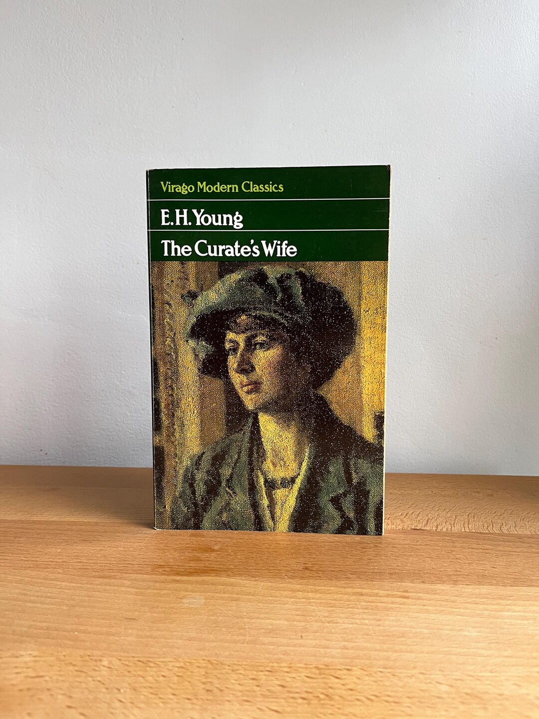 The Curate's Wife by E.H. Young Virago Modern Classics First Edition - Etsy