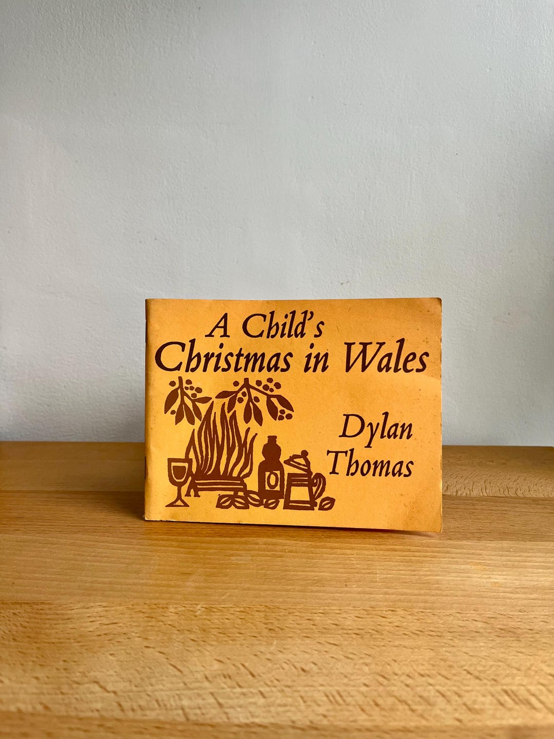 A Child's Christmas in Wales by Dylan Thomas Softbank Illustrated by ...