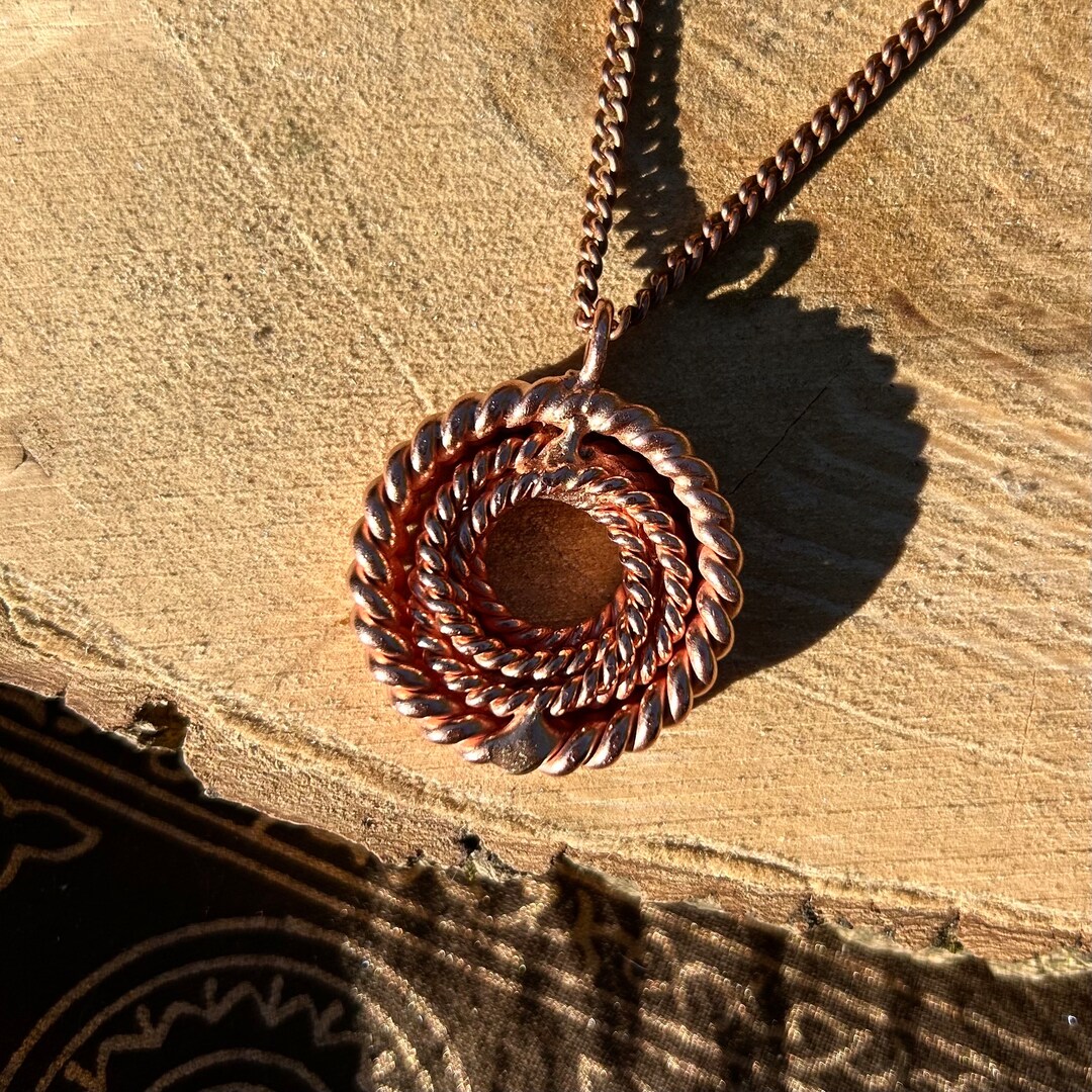 Eternal Vortex Synergising Trio Pendant - Royal Cubit 144mhz, Lost ...