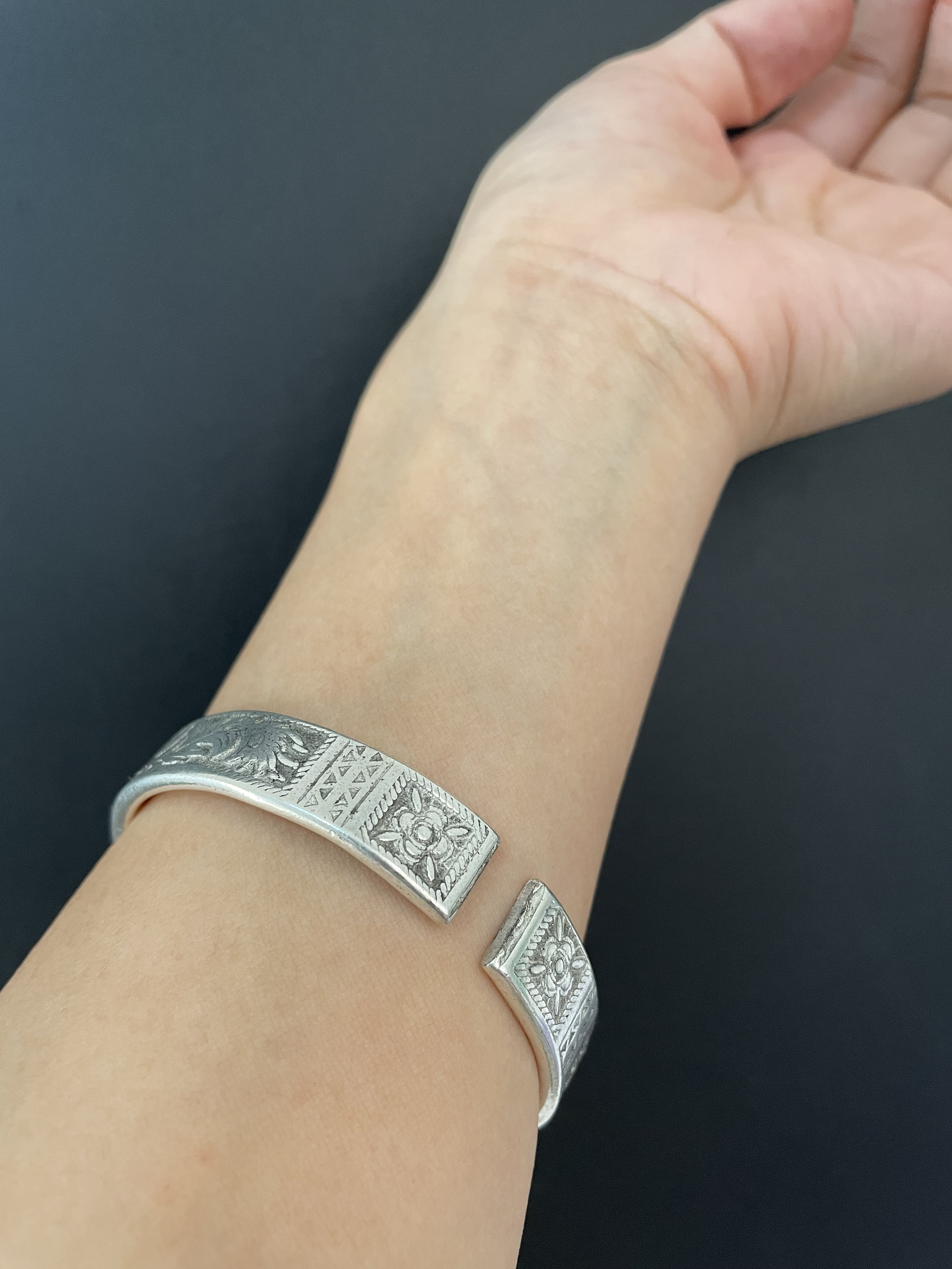 One Pair Hmong Silver Bracelet,vintage, Dragon Design,miao Silver ...