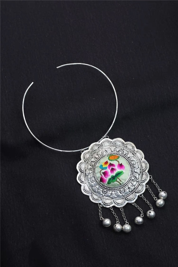 Hmong Silver Charm Necklacevintage circle Designmiao - Etsy