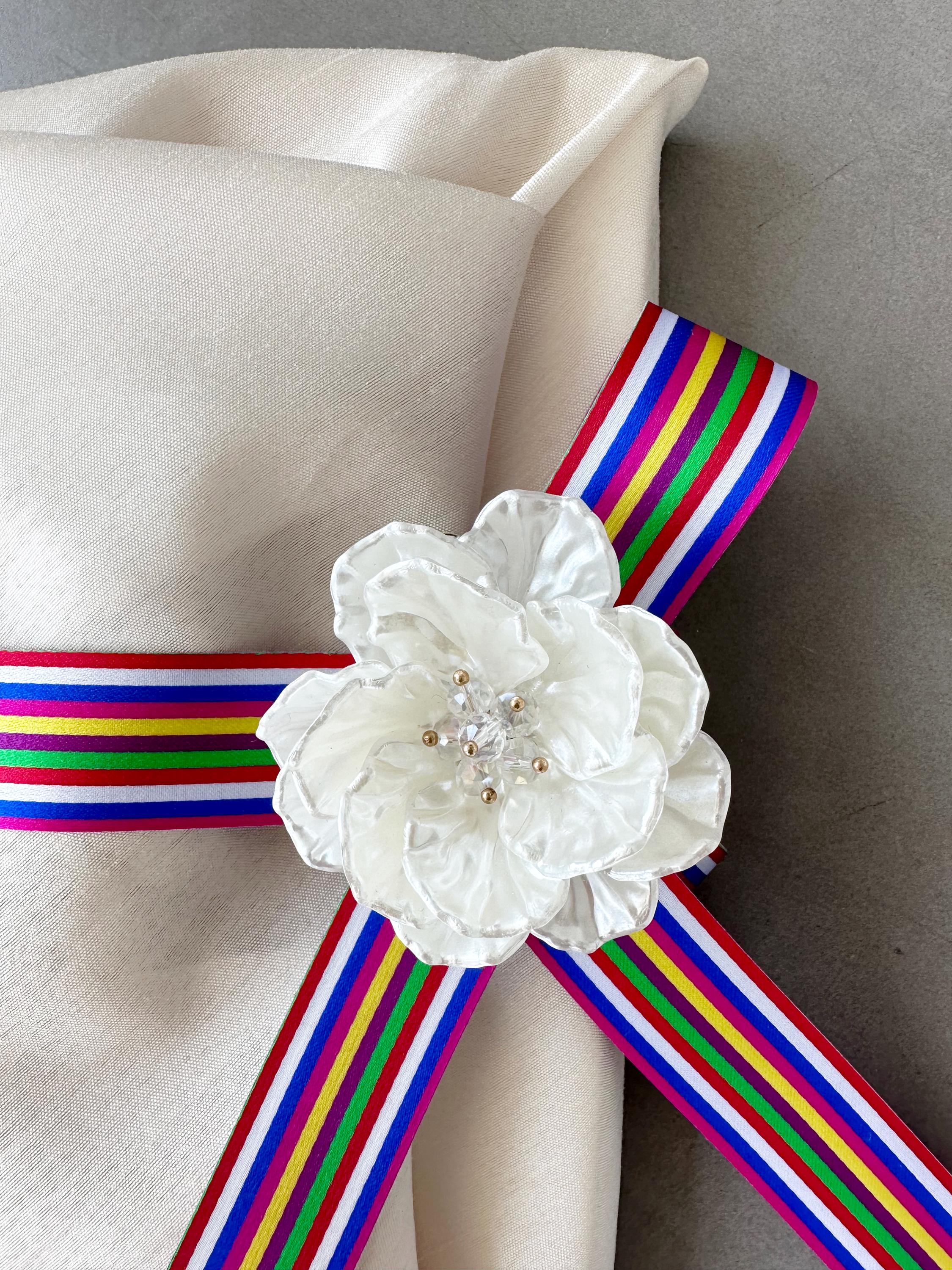Ivory Fabric Bojagi Gift Wrap Set: Reusable Wrapping Kit, Saekdong - Etsy