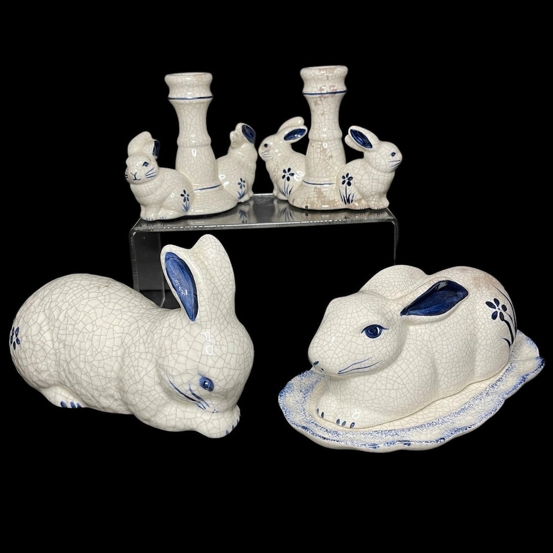 Dedham Pottery Rabbit Figurine, Rabbit Sculptured Covered Butter Dish ...
