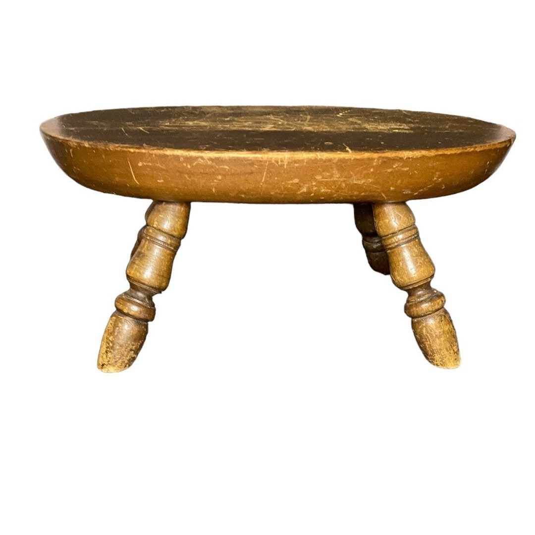 Oval Top Wood Stool/riser Bookshelf Decor. Vintage French Country ...