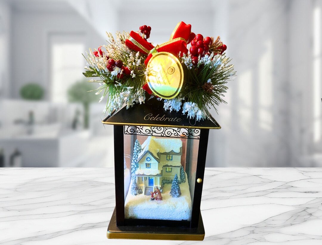 Thomas Kinkade sparkle of the Season Light up Illuminated Lanterns ...