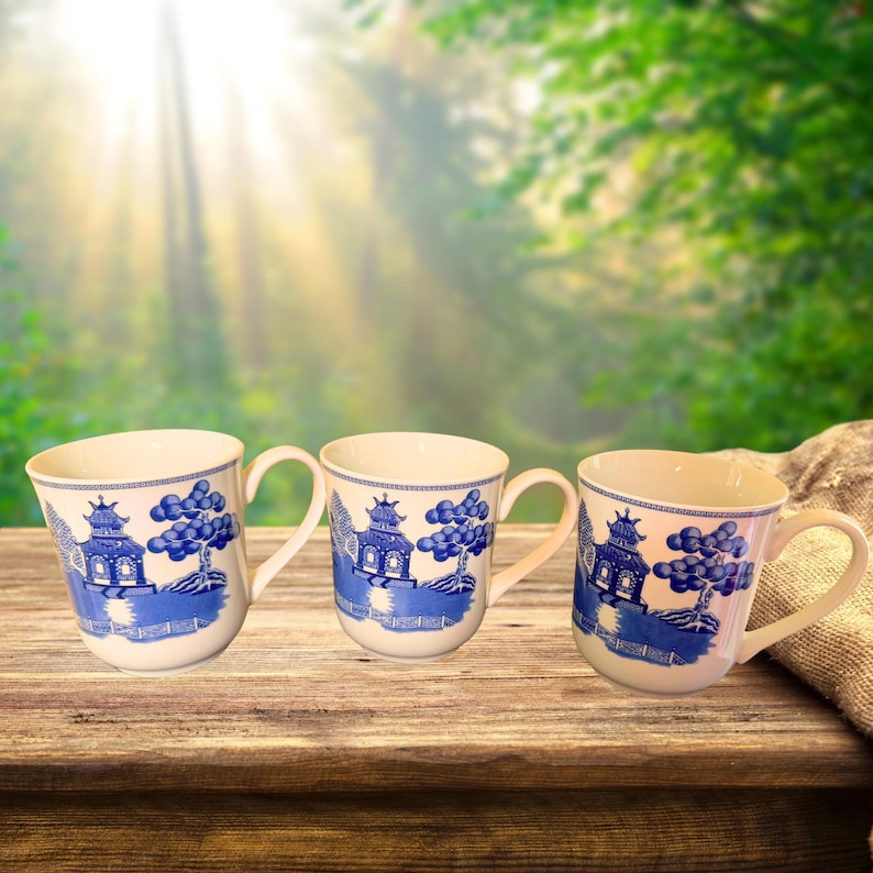 Vintage Johnson Brothers Blue Willow Mugs Set | English Earthenware ...