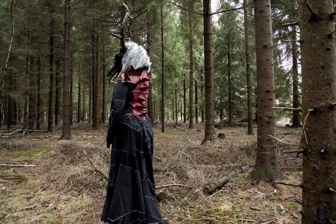 Dragon Spine Harness, Sculpted Leather, Distressed Harness, Armor ...