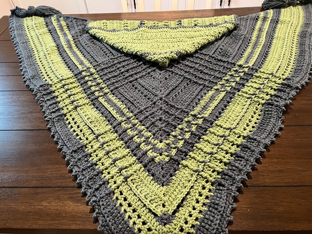 Nova Triangle Shawl - Etsy