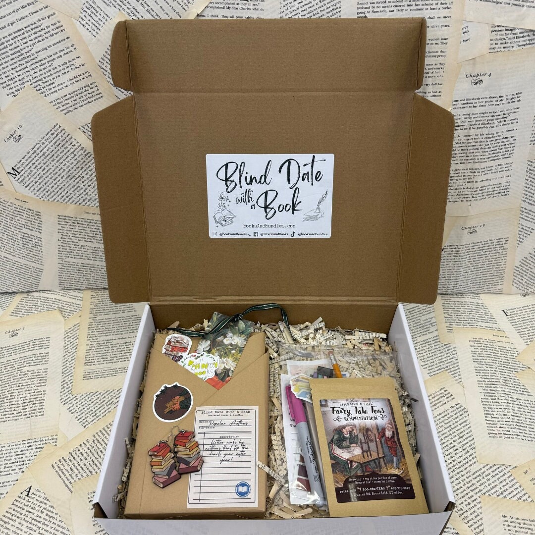Blind Date With a BOOK BOX Books & Bundles Book Boxes Blind Date Book ...