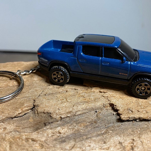 Pickup Truck Keychain - Etsy