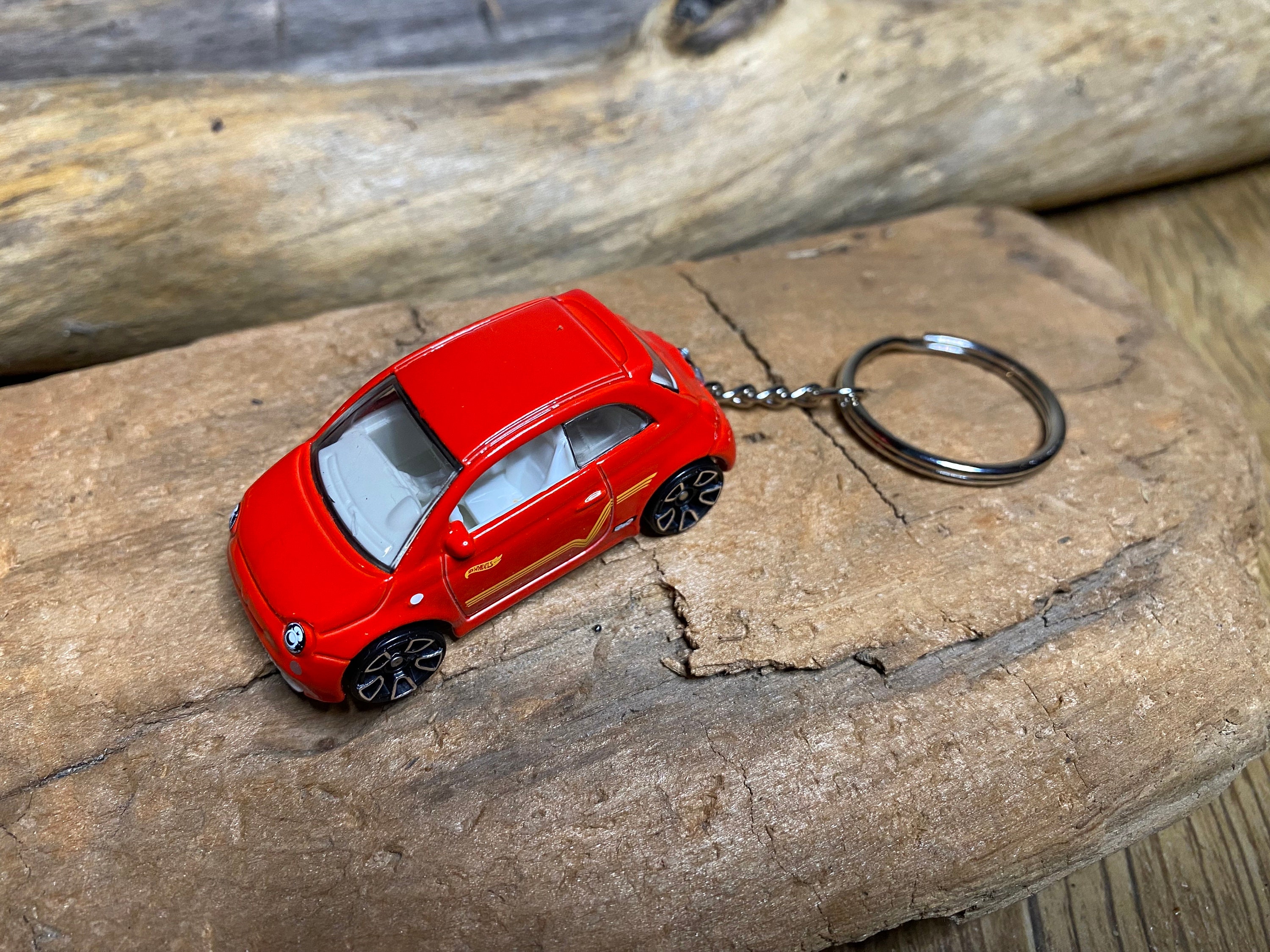 Custom FIAT 500e Hot Wheels Keychain, Compact Electric Car Gifts, Fiat ...