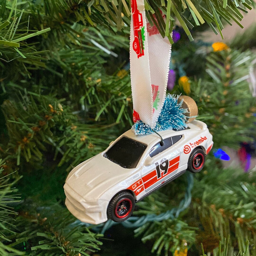 Stocking Stuffer for Muscle Car Lover, 2019 Ford Mustang Ornament ...