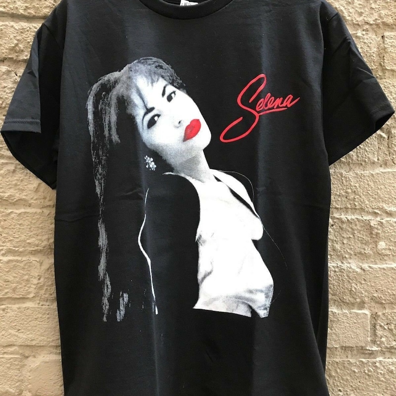 Selena T Shirt - Etsy