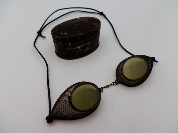 Antique Civil War Era Artillery Cinder Goggles & Case… - Gem