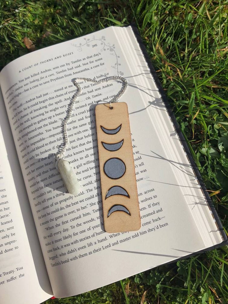 Moon Phases Bookmark / Chain Bookmark. Wooden Pyrography Silver Moon ...