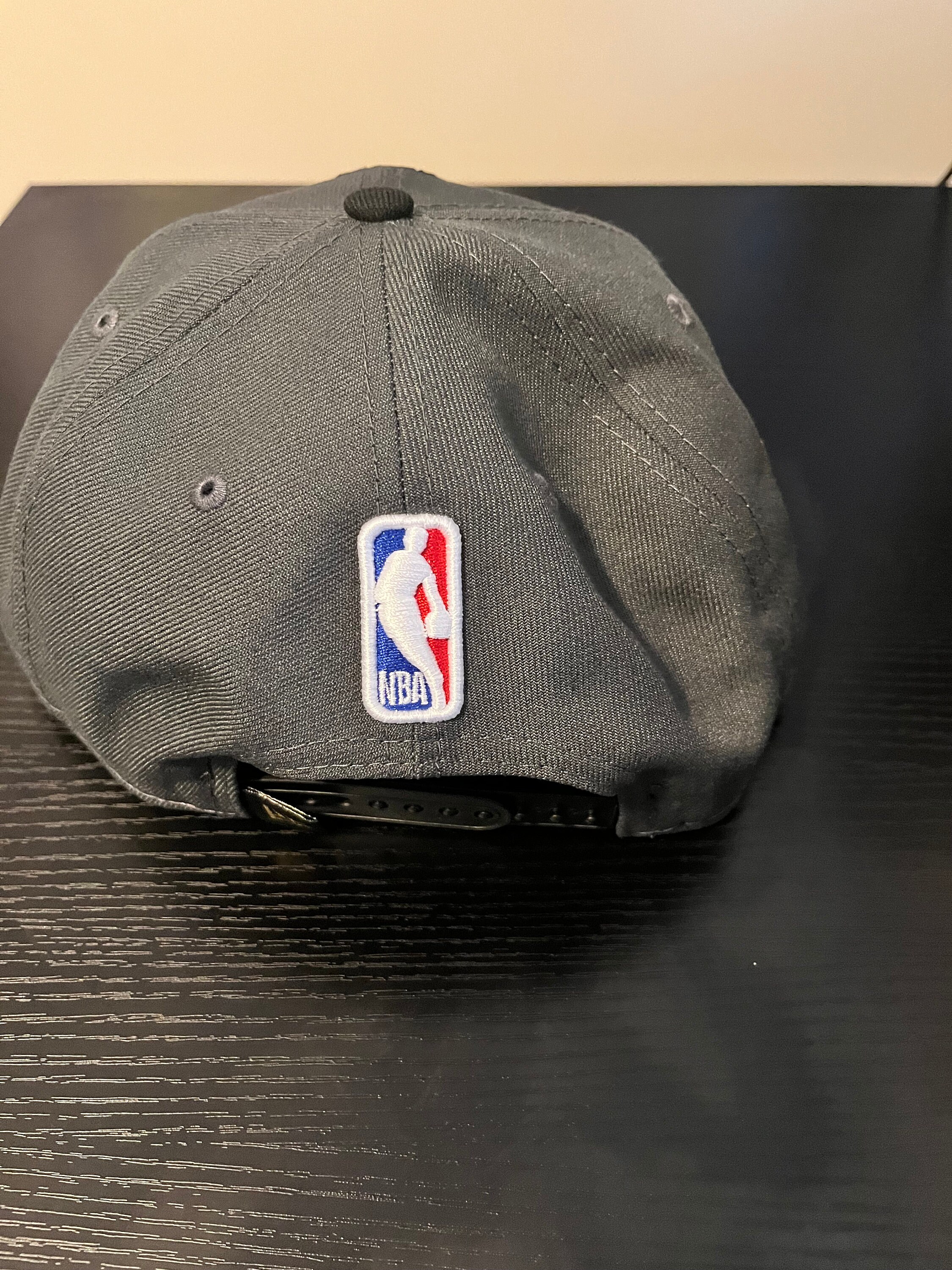 New Era Milwaukee Bucks 9FIFTY 2021 NBA Champions Locker Room Snapback ...