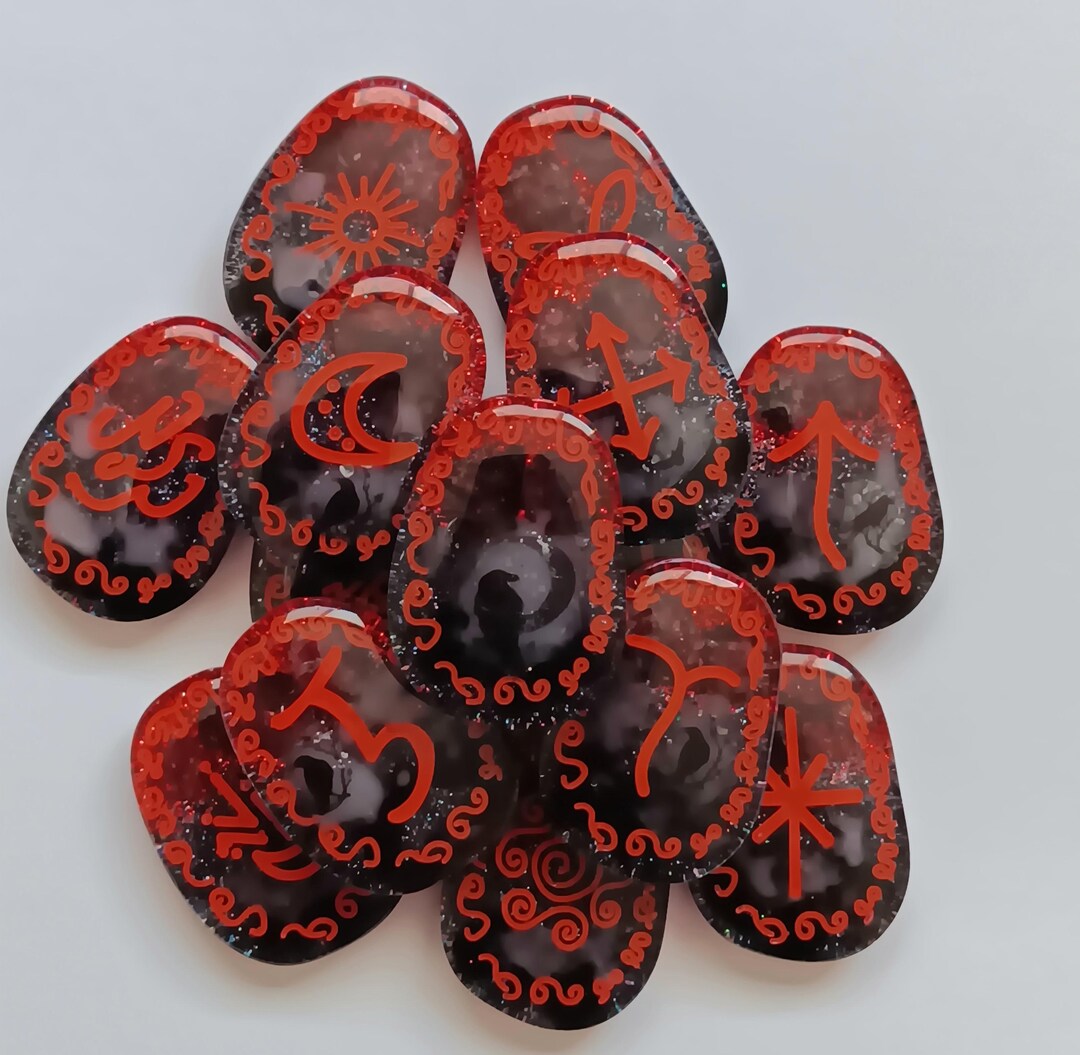 Crow Temperature Color Change Garnet and Obsidian Crystal Witches Runes ...