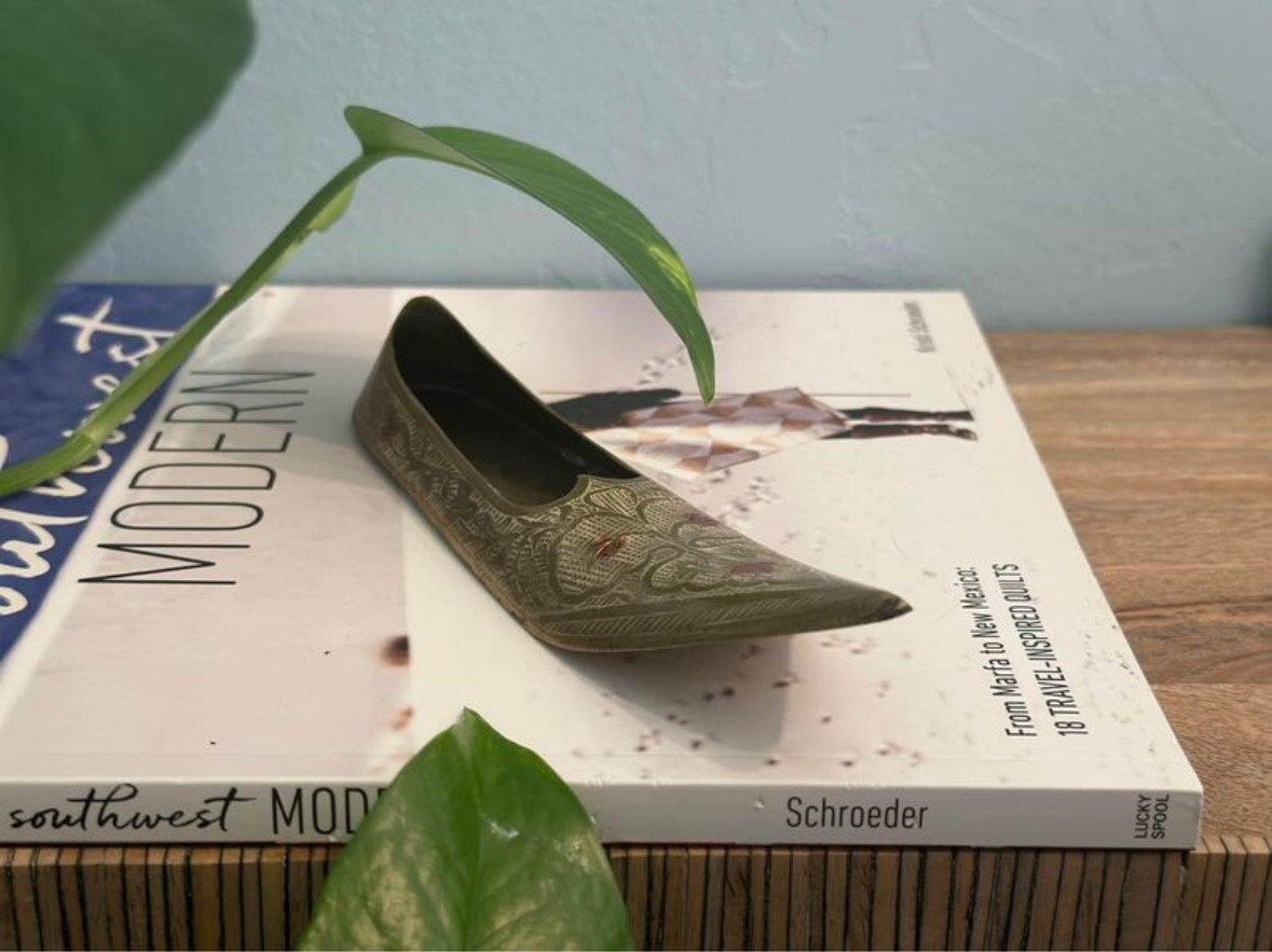 Vintage Mid Century Brass Aladdin Style Slipper Ash Tray / Trinket Dish ...