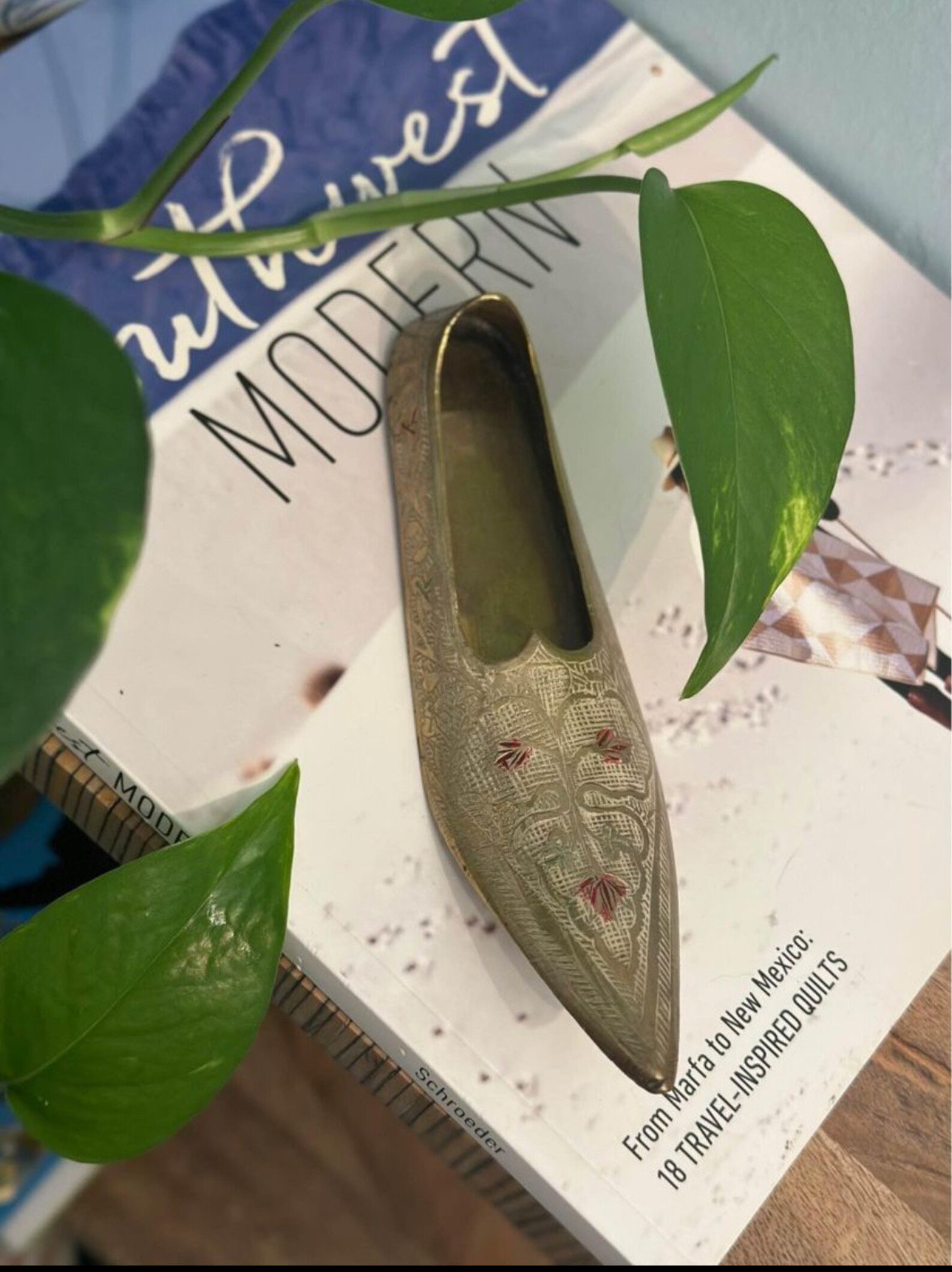 Vintage Mid Century Brass Aladdin Style Slipper Ash Tray / Trinket Dish ...