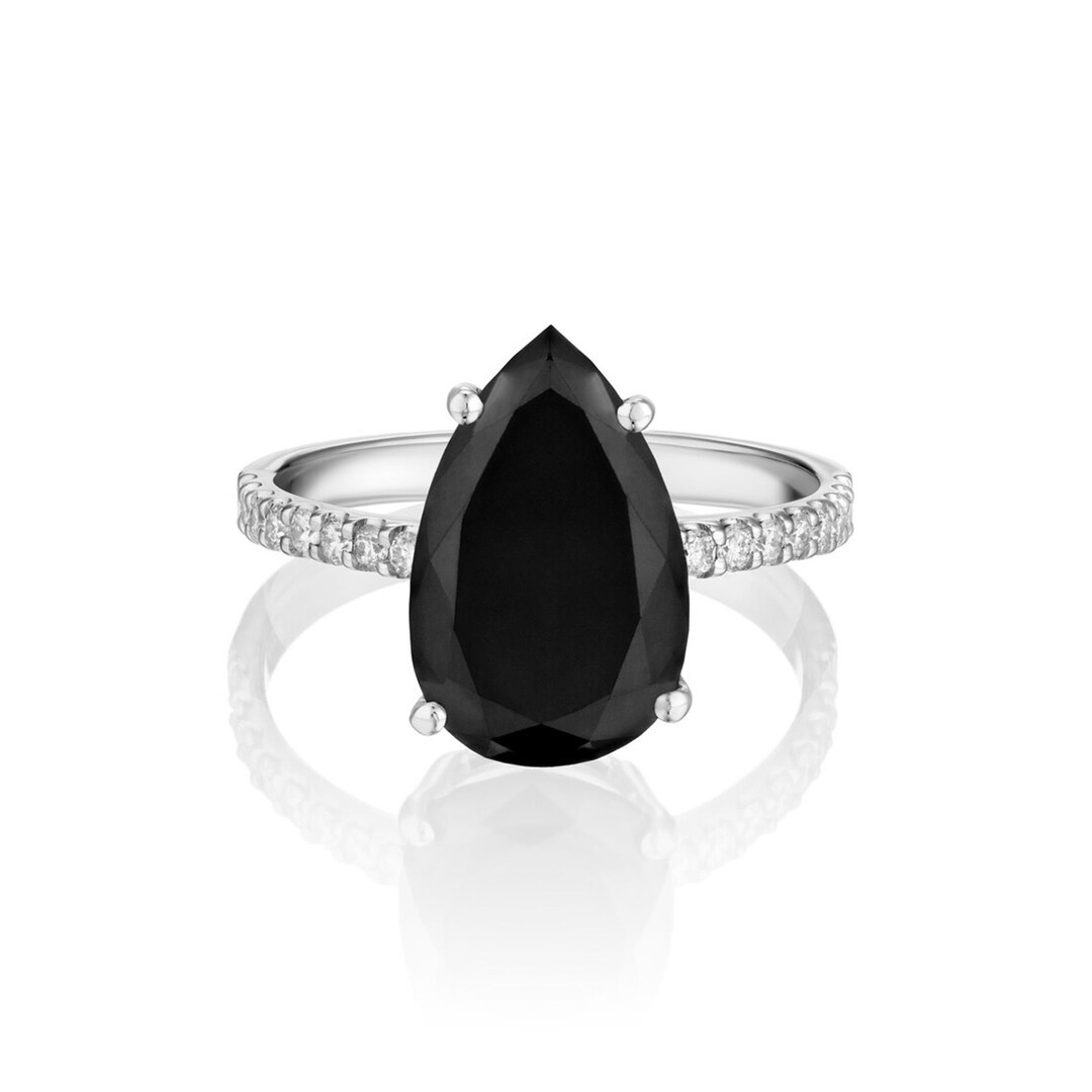 Gorgeous Teardrop Ring, Black Pear Cut Moissanite Diamond Ring ...