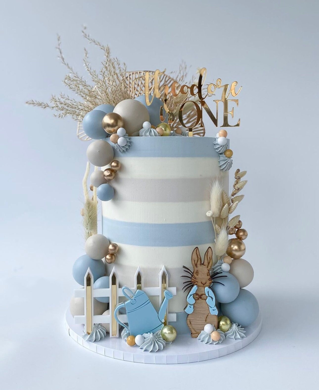 Peter Rabbit Cake Toppers / Peter Rabbit Cake Charm Set / Cake Topper ...