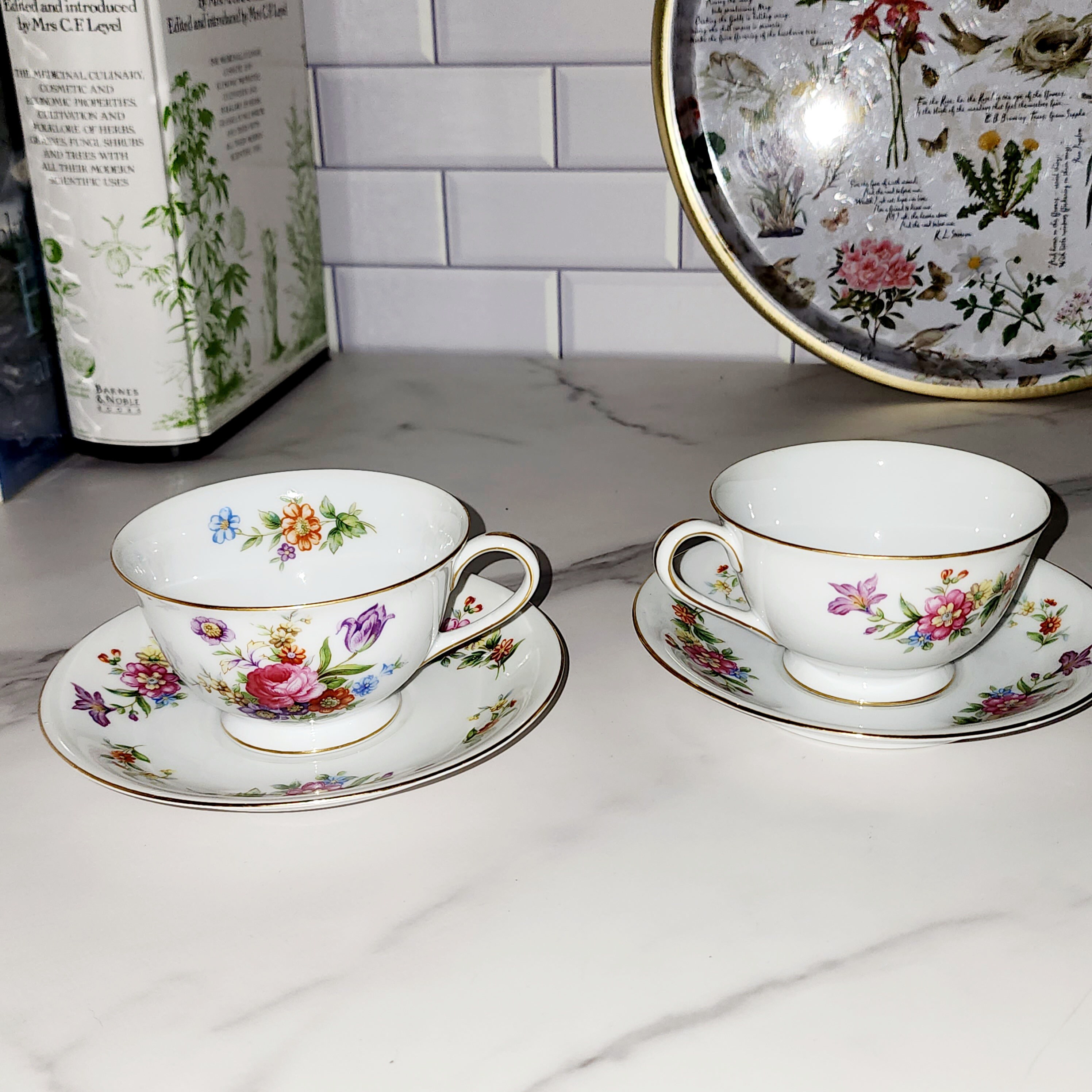Dresdania by Harmony House: Set of 2 Footed Cup & Saucer - Etsy