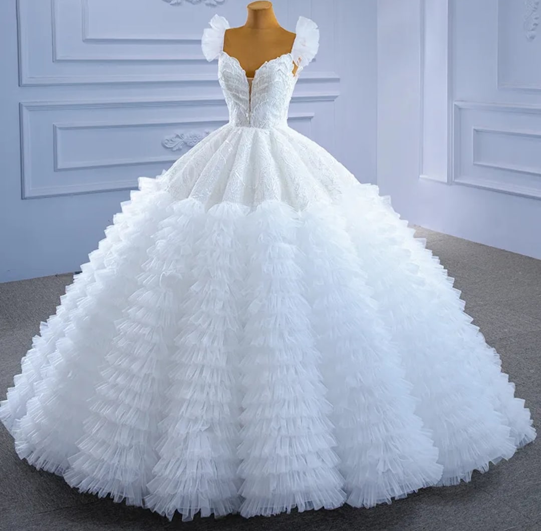 Ruffled Sleeveless Layered Floral Sequin Appliqué Sweetheart Gown With ...