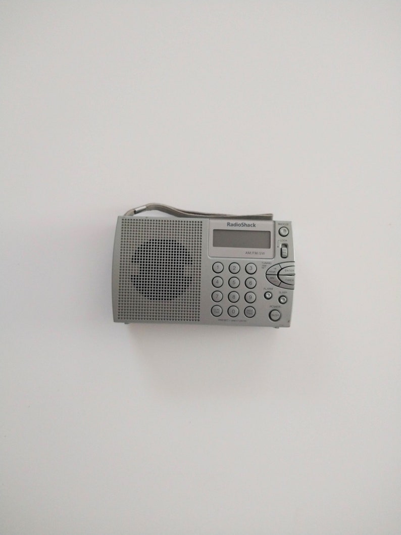 Vintage Radio Shack AM FM SW Radio 1990s - Etsy